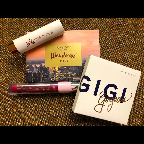 Multiples | Makeup | 3 Piece Makeup Lot | Poshmark